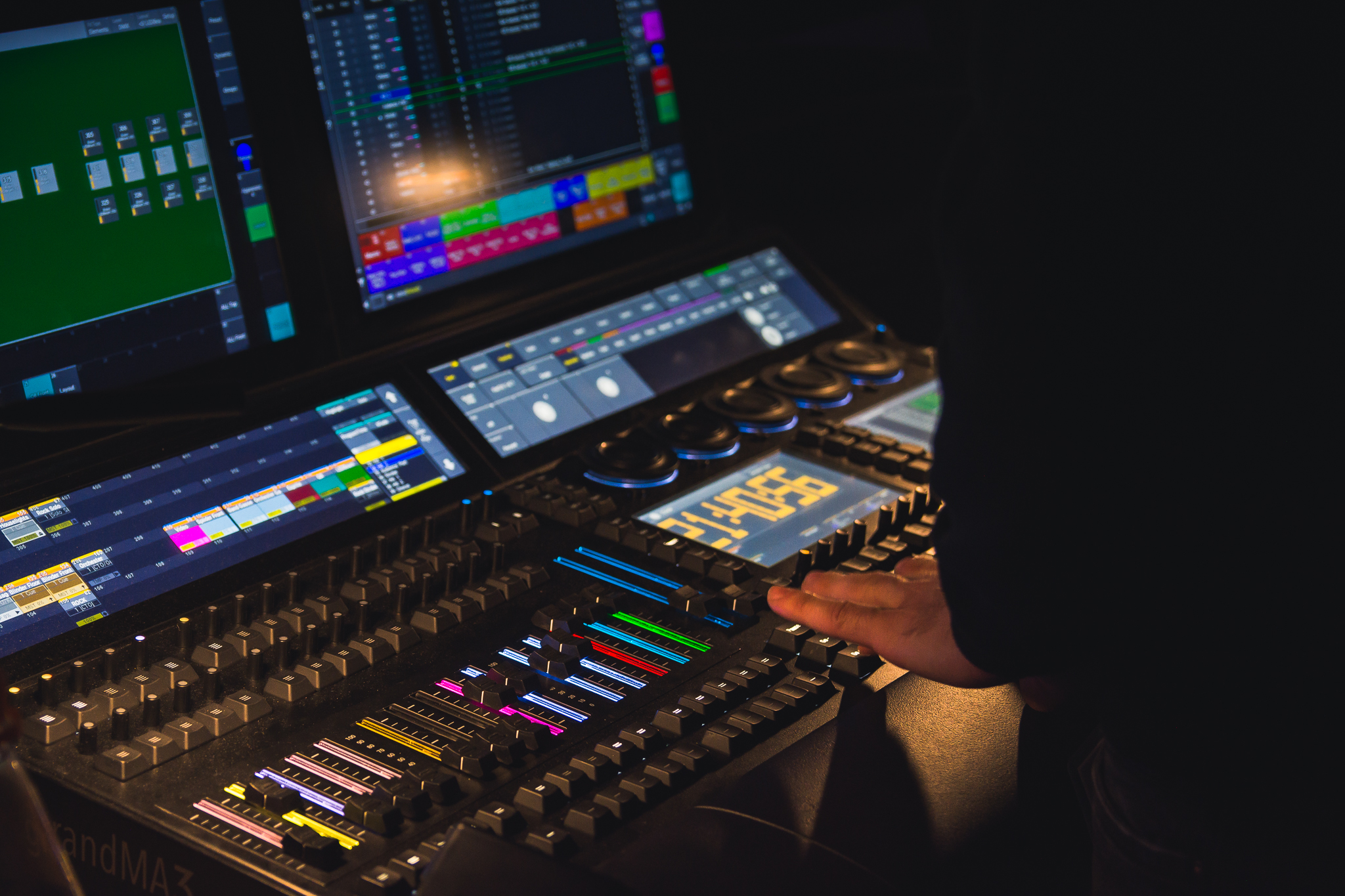 J.Design - Lighting Design Made In Germany - Programming